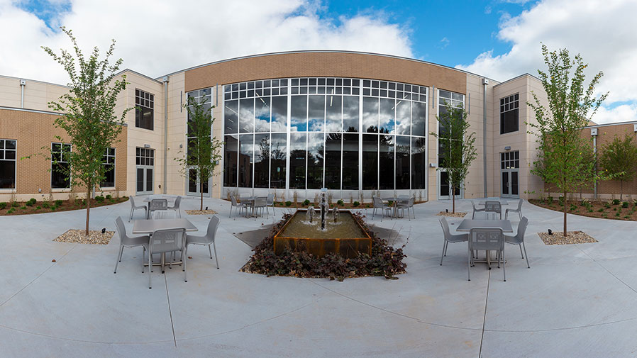 :: Andrews University